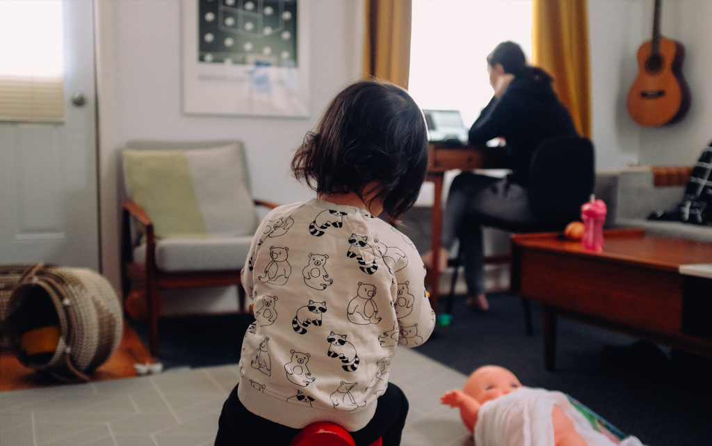 Seven ways to be more productive when you work from home - Daily Tings